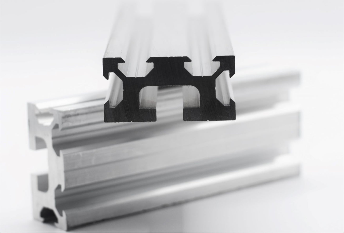 Grooved Machine Bed Extrusion – Aluminium Extrusion Company