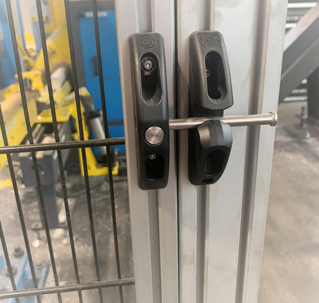 Lockable Gate Catch – Aluminium Extrusion Company